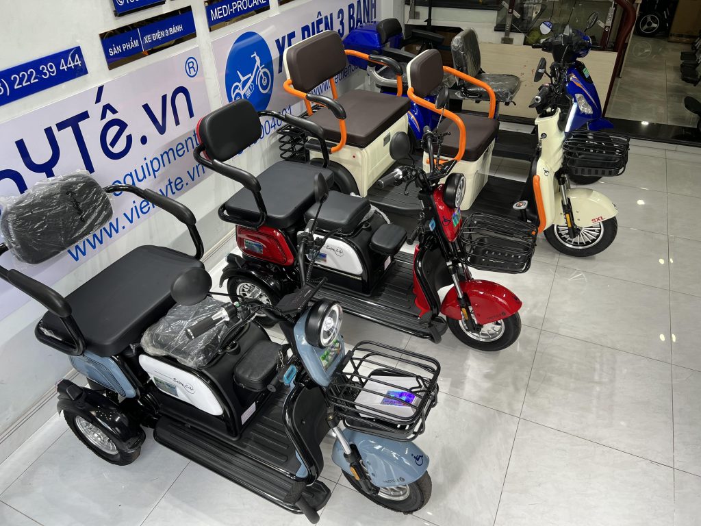 Xe máy chạy bằng điện ba bánh, xe 3 bánh chạy điện cho người già, người ...